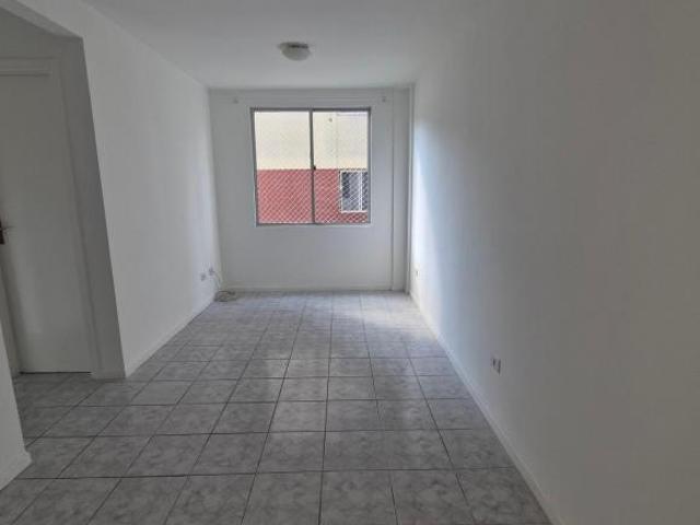 Apartamento térreo para venda em São José dos Pinhais