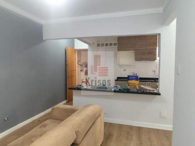 Apartamento térreo totalmente reformado, 2 Dormitórios e 1 vaga de Garagem np Jardim Bonfiglioli