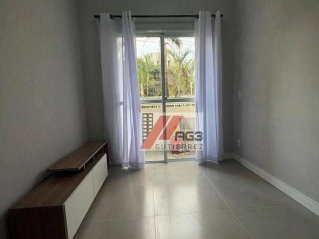 Apartamento térreo reformado de 2 dormitórios, vaga e lazer no Bairro do Limão
