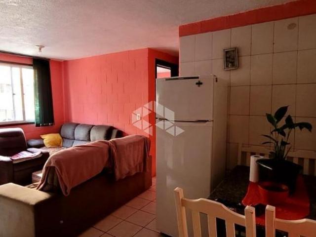 Apartamento terreio no cinquentenário, com dois quartos