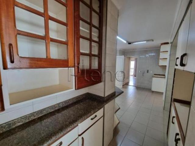 Apartamento tipo cobertura á venda com 4 quartos no Cambuí, Campinas