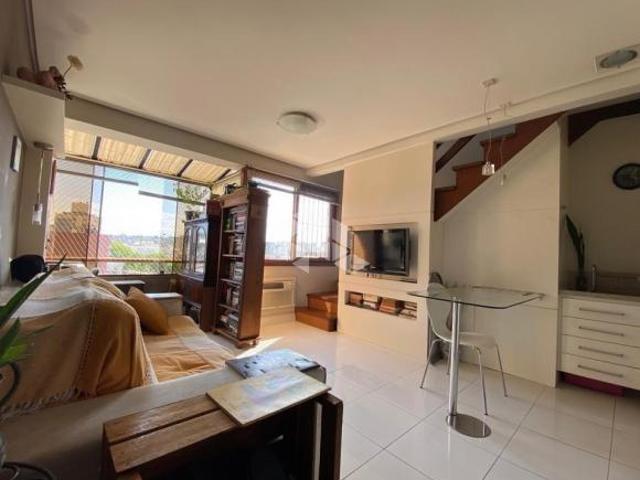 Apartamento tipo Duplex com vaga de garagem escriturada no Bairro Petrópolis, Porto Alegre