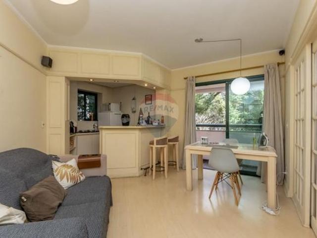 Apartamento tipo flat no Itaim Bibi, 40m², com 1 dormitório, sala e vaga de garagem por R$ 852.000,0