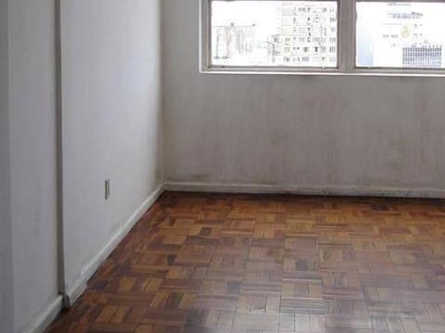 Apartamento tipo JK no Centro Histórico