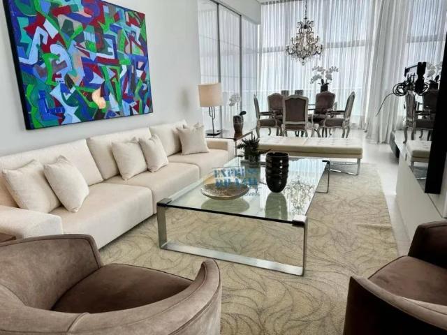 Apartamento tipo Loft com 120m², 3 dormitórios e vista livre ao lado da Av. Paulista Agende sua