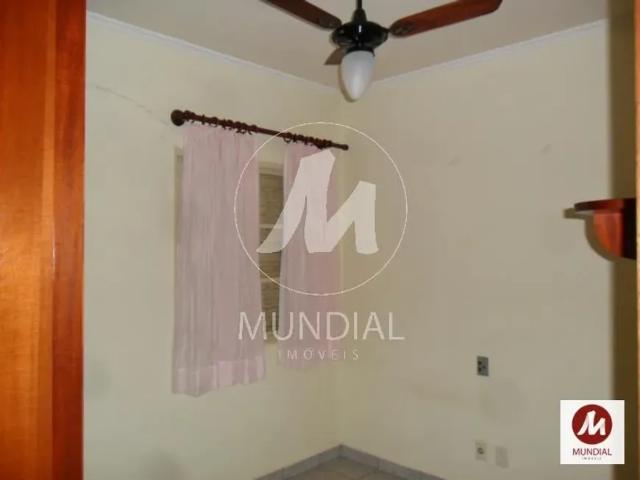 Apartamento tipo padrao 2 dormitórios, cozinha planejada, em condomínio fechado
