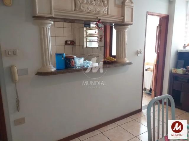 Apartamento tipo padrao 2 dormitórios, cozinha planejada, portaria 24 horas, elevador, em condom