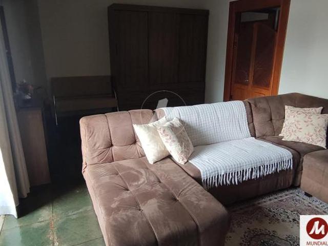 Apartamento tipo padrao 2 dormitórios, portaria 24 horas, elevador, em condomínio fechado