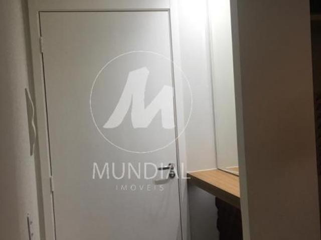 Apartamento tipo padrao 2 dormitórios, portaria 24 horas, elevador, em condomínio fechado