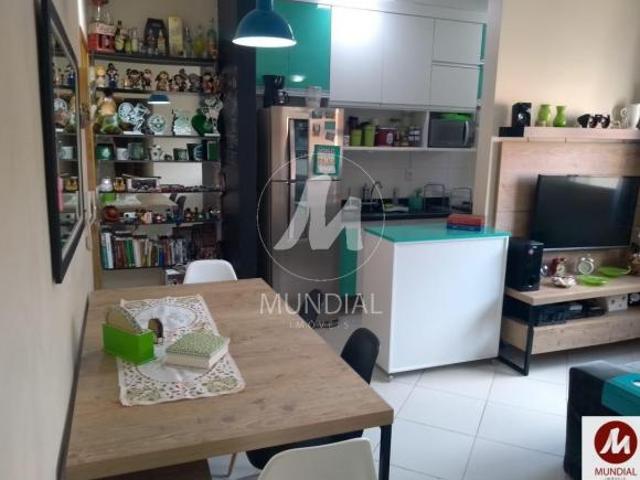 Apartamento tipo padrao 2 dormitórios/suite, cozinha planejada, em condomínio fechado
