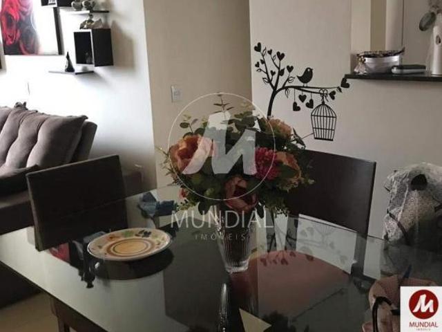 Apartamento tipo padrao 2 dormitórios/suite, cozinha planejada, em condomínio fechado