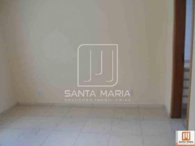 Apartamento tipo padrao 2 dormitórios/suite, cozinha planejada, em condomínio fechado