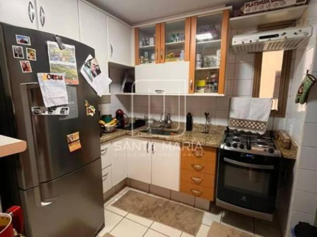 Apartamento tipo padrao 2 dormitórios/suite, cozinha planejada, em condomínio fechado