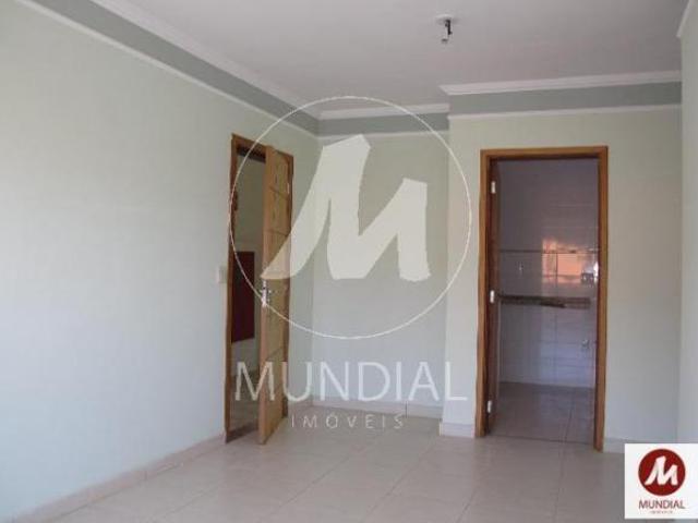 Apartamento tipo padrao 2 dormitórios/suite, cozinha planejada, elevador, em condomínio fechado