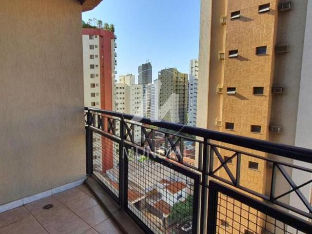 Apartamento tipo padrao 2 dormitórios/suite, cozinha planejada, portaria 24 horas, elevador, em