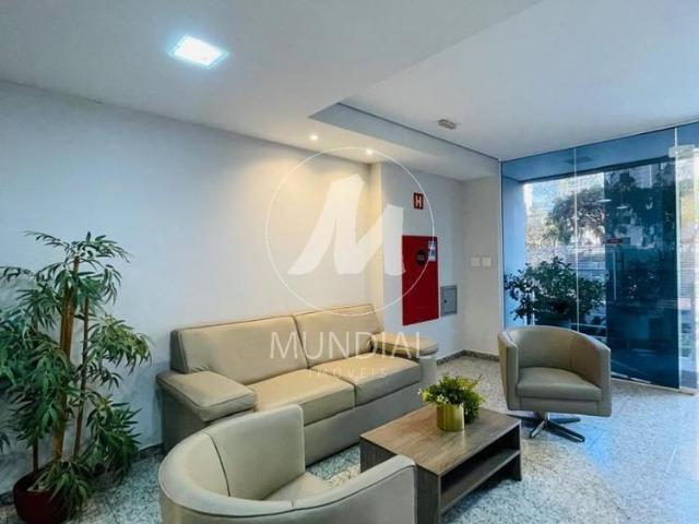 Apartamento Tipo Padrao 2 Dormitórios/suite, Cozinha Planejada, Portaria 24 Horas, Elevador, Em
