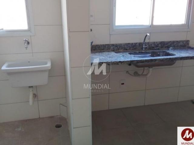 Apartamento tipo padrao 2 dormitórios/suite, salão de festa, elevador, em condomínio fechado