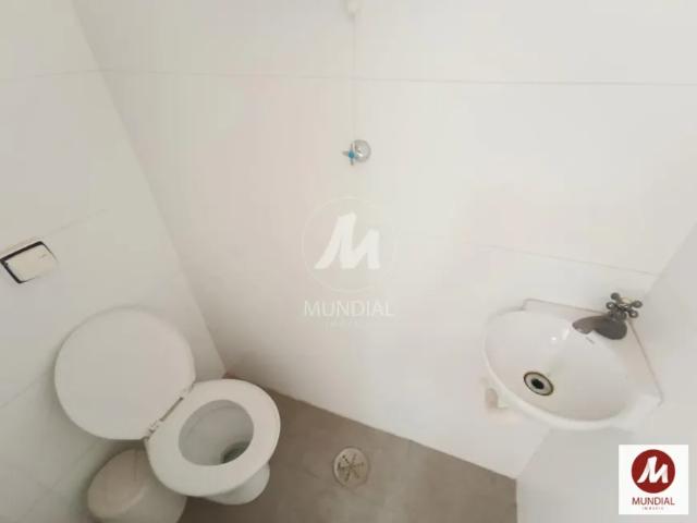 Apartamento tipo padrao 3 dormitórios, cozinha planejada, portaria 24 horas, elevador, em condom