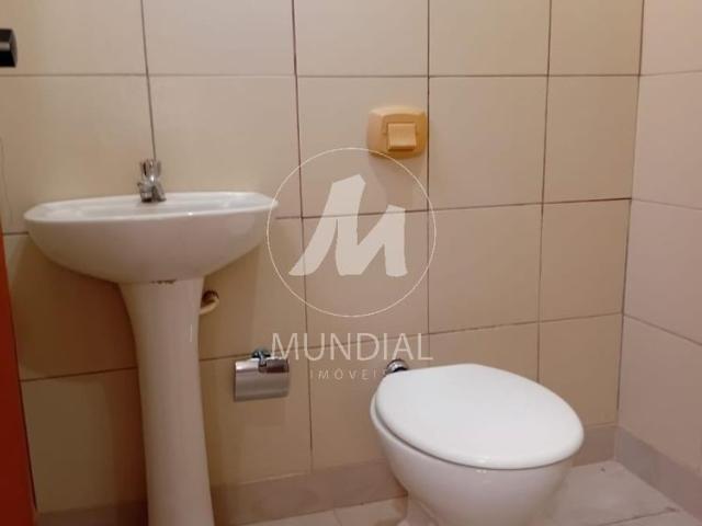 Apartamento Tipo Padrao 3 Dormitórios, Cozinha Planejada, Em Condomínio Fechado