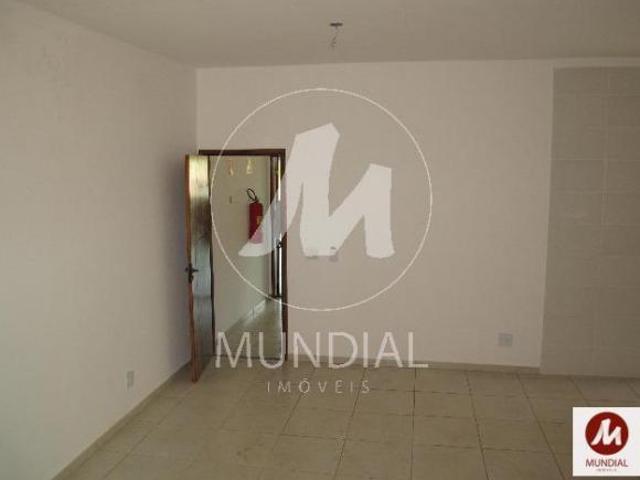 Apartamento tipo padrao 3 dormitórios/suite, em condomínio fechado