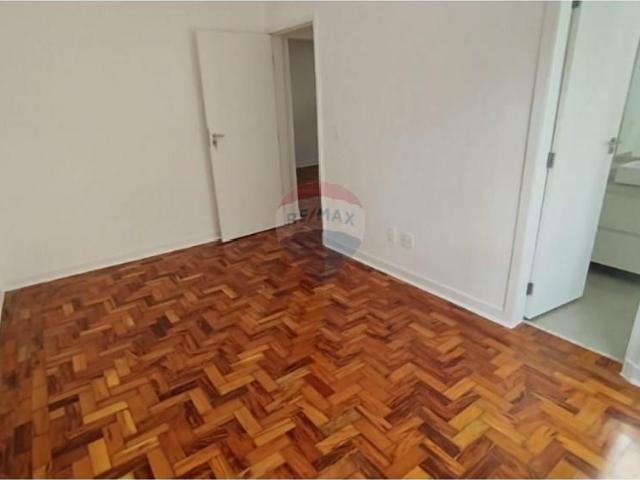 Apartamento tipo para locação em Perdizes com 3 quartos, sendo 1 suíte, 92m²