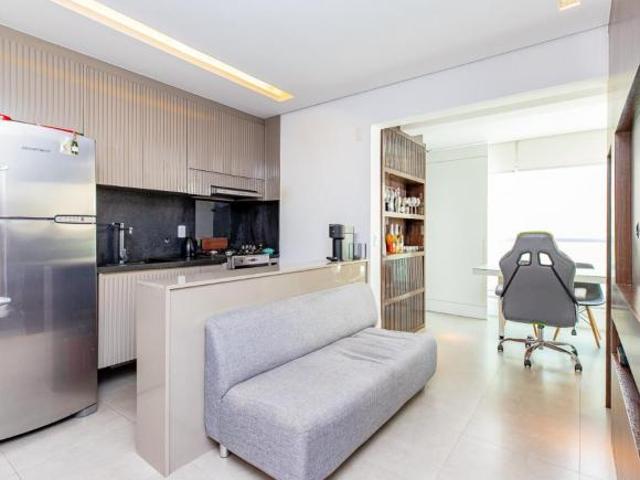 Apartamento tipo para venda com 1 quarto, sendo 1 suíte, 45m²