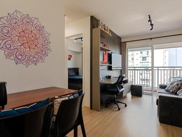 Apartamento tipo para venda com 1 quarto, 32m²