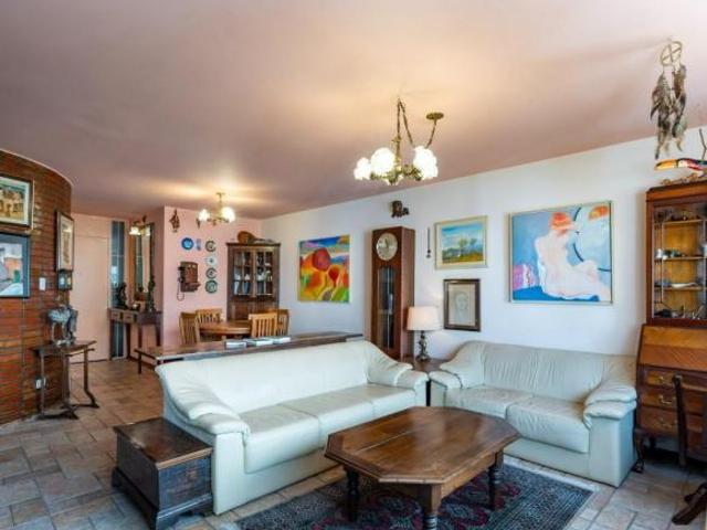 Apartamento tipo para venda com 1 quarto, 84m²