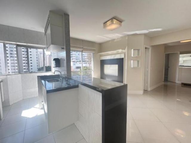 Apartamento tipo para venda com 2 quartos, 57m²