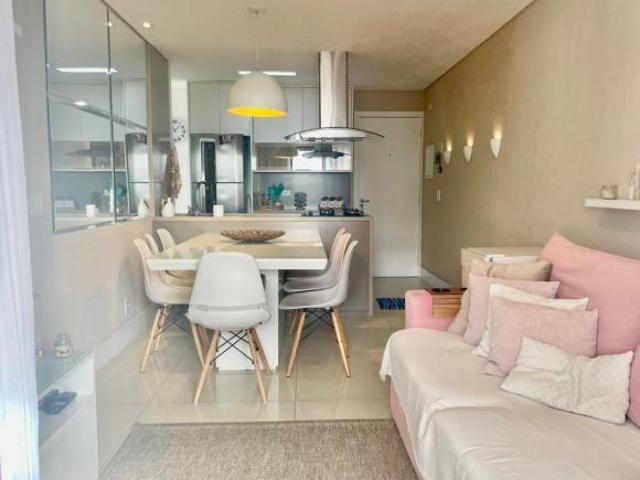 Apartamento tipo para venda com 2 quartos, 62m²