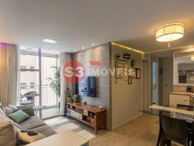 Apartamento tipo para venda com 2 quartos, 64m²