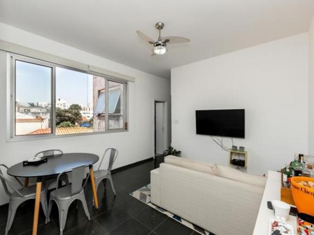 Apartamento tipo para venda com 2 quartos, 69m²