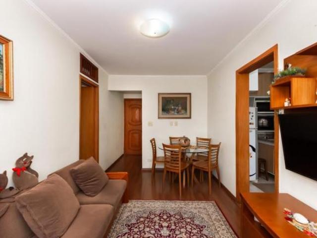 Apartamento tipo para venda com 2 quartos, 70m²
