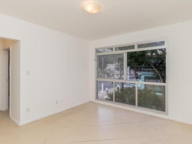 Apartamento tipo para venda com 2 quartos, 70m²