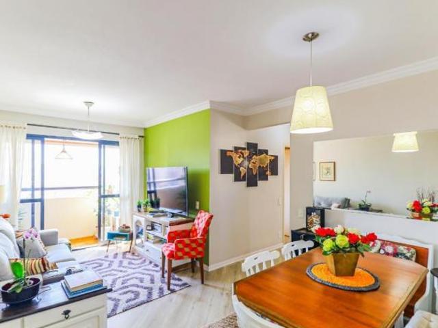 Apartamento tipo para venda com 2 quartos, 70m²