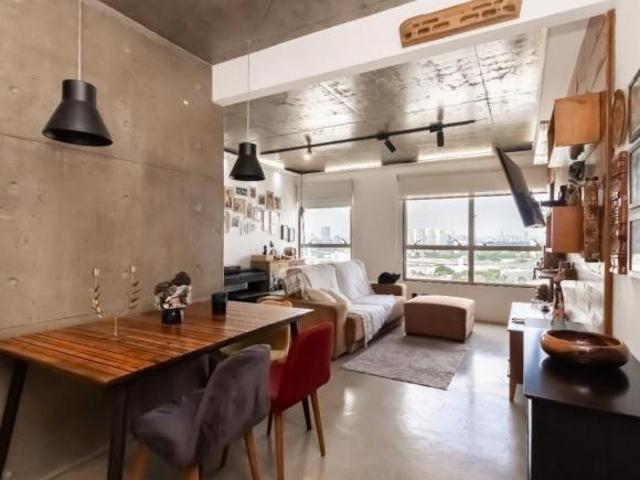Apartamento tipo para venda com 2 quartos, 70m²