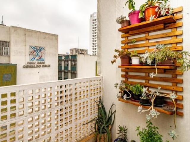 Apartamento tipo para venda com 2 quartos, 77m²