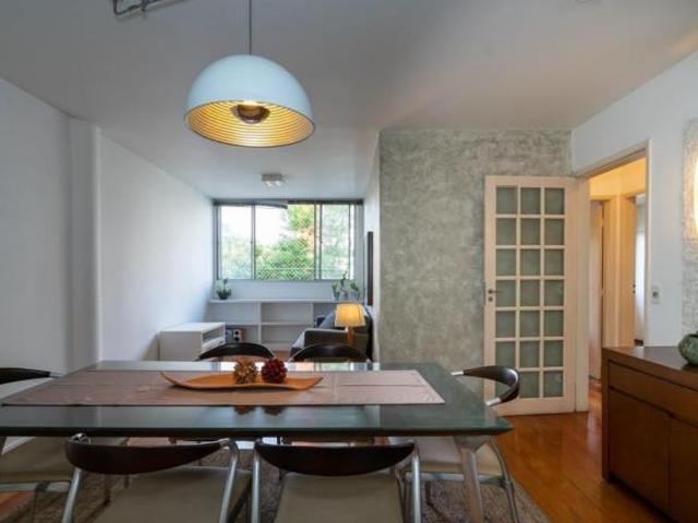 Apartamento tipo para venda com 2 quartos, 77m²