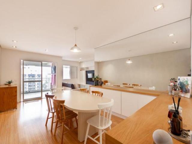 Apartamento tipo para venda com 2 quartos, 84m²