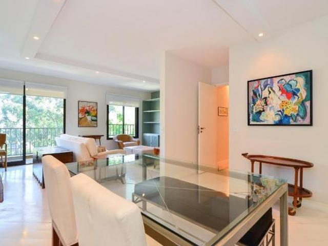 Apartamento tipo para venda com 2 quartos, 121m²
