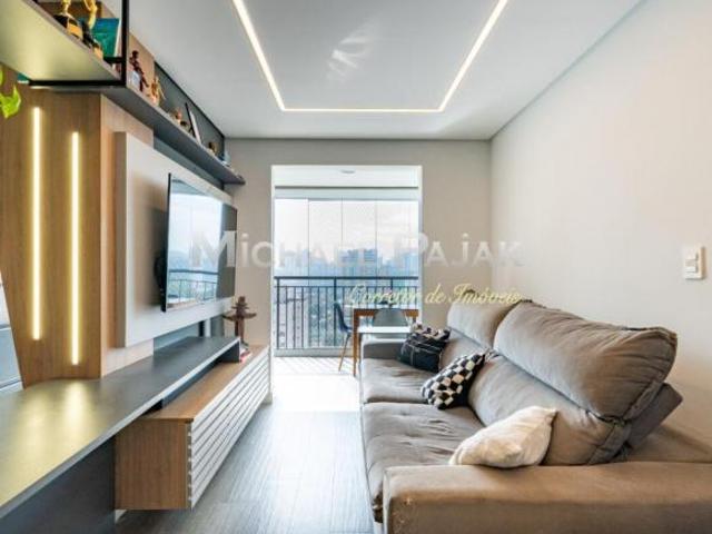 Apartamento tipo para venda com 2 quartos Michael Pajak 11 99996 4550