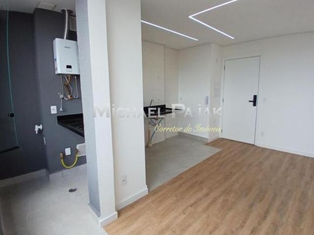 Apartamento tipo para venda com 2 quartos Michael Pajak 11 99996 4550
