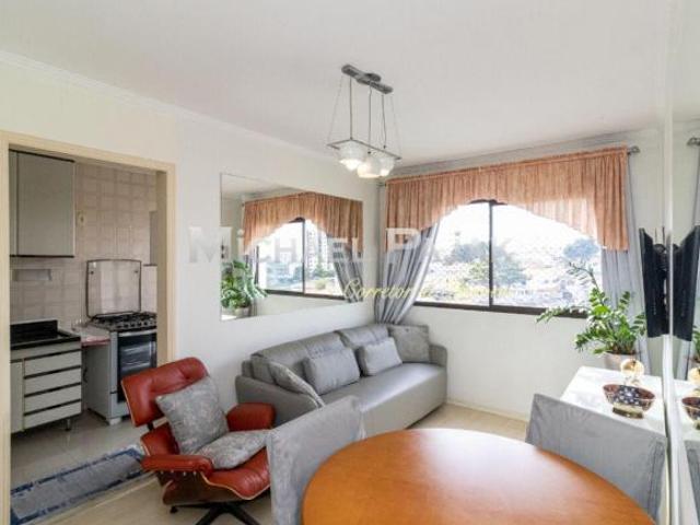 Apartamento tipo para venda com 2 quartos Michael Pajak 11 99996 4550