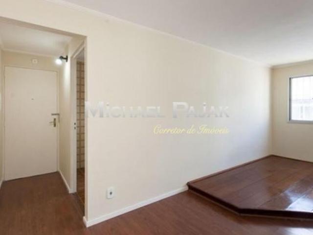 Apartamento tipo para venda com 2 quartos Michael Pajak 11 99996 4550