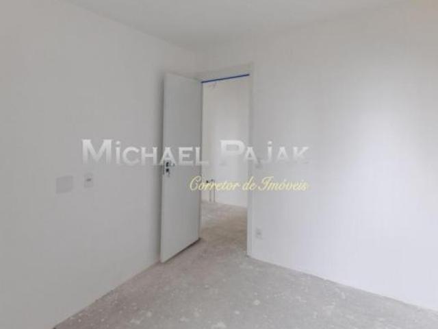 Apartamento tipo para venda com 2 quartos Michael Pajak 11 99996 4550