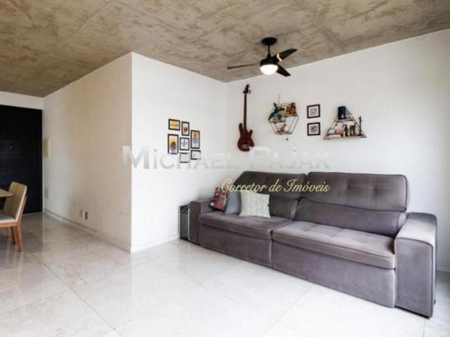 Apartamento tipo para venda com 2 quartos, sendo 1 suíte Michael pajak 11 99996 4550