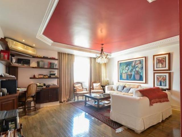 Apartamento tipo para venda com 2 quartos, sendo 1 suíte, 176m²