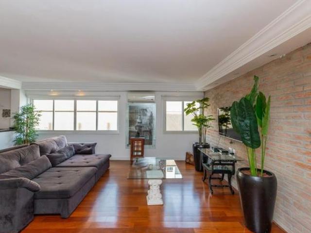Apartamento tipo para venda com 2 quartos, sendo 1 suíte, 105m²