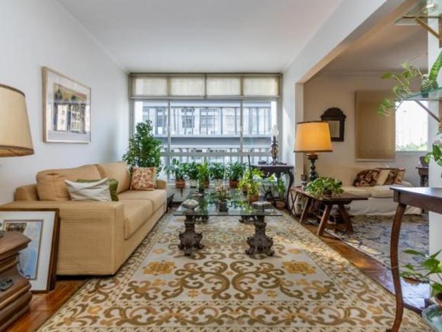 Apartamento tipo para venda com 2 quartos, sendo 1 suíte, 106m²