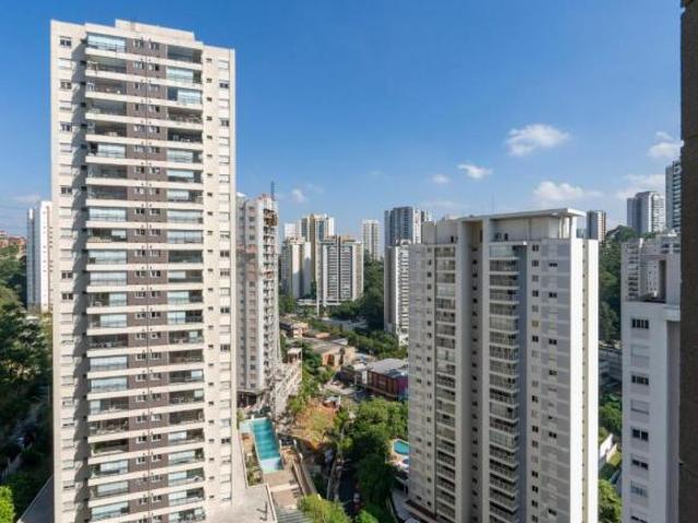 Apartamento tipo para venda com 2 quartos, sendo 1 suíte, 65m²